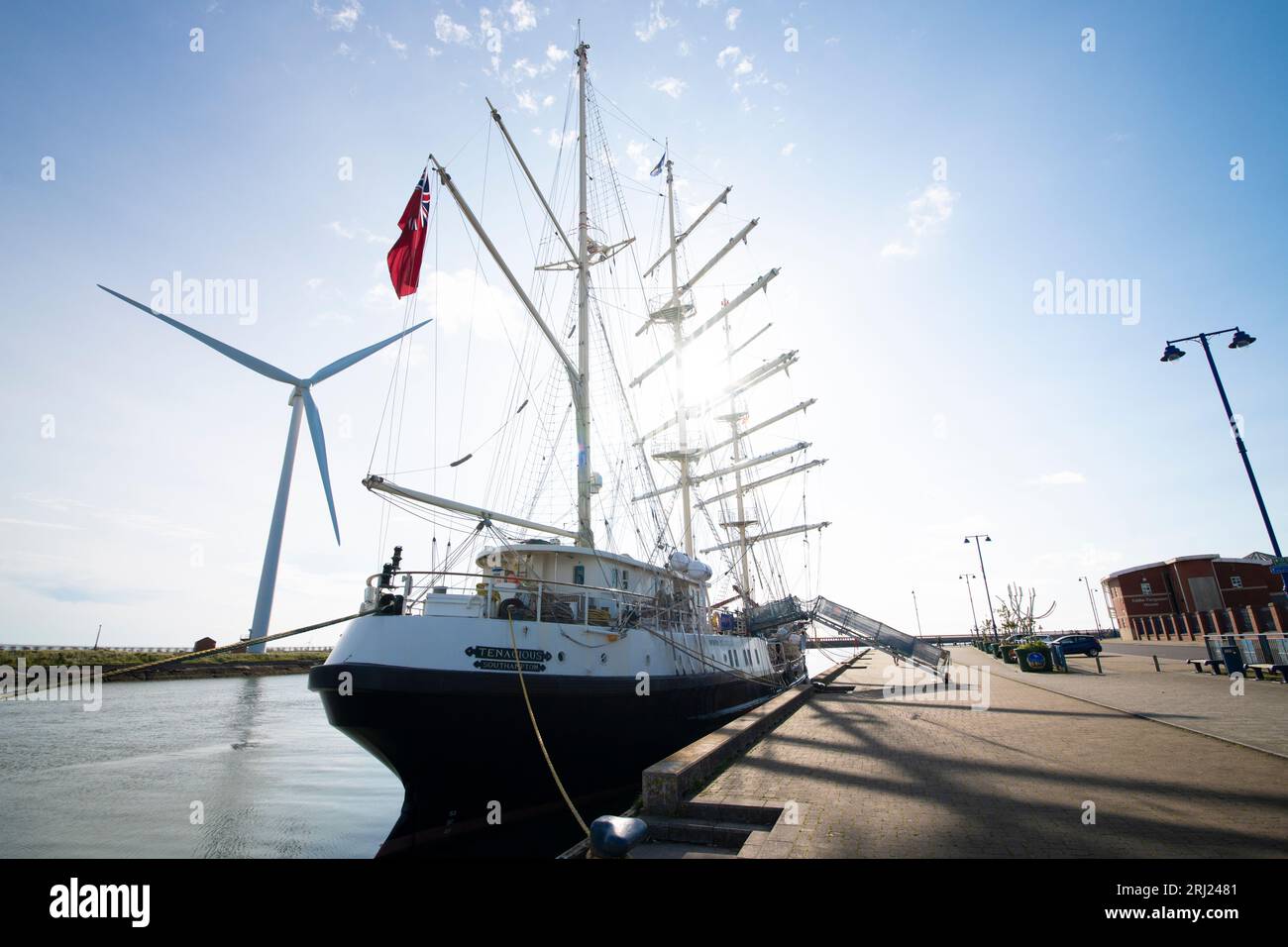 Sv tenacious ship hi-res stock photography and images - Alamy