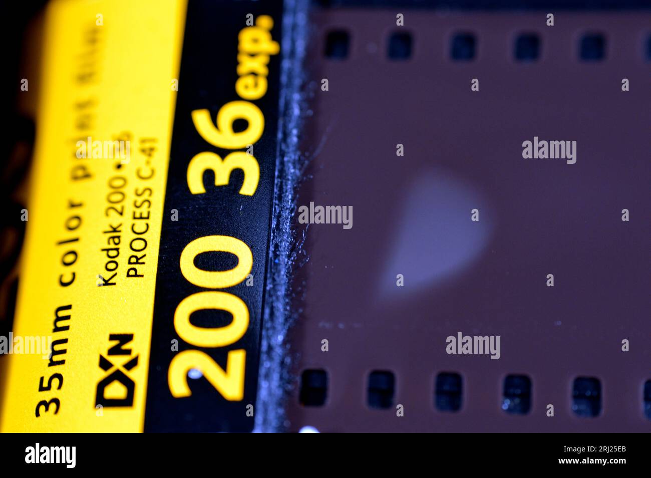 35mm format hi-res stock photography and images - Alamy