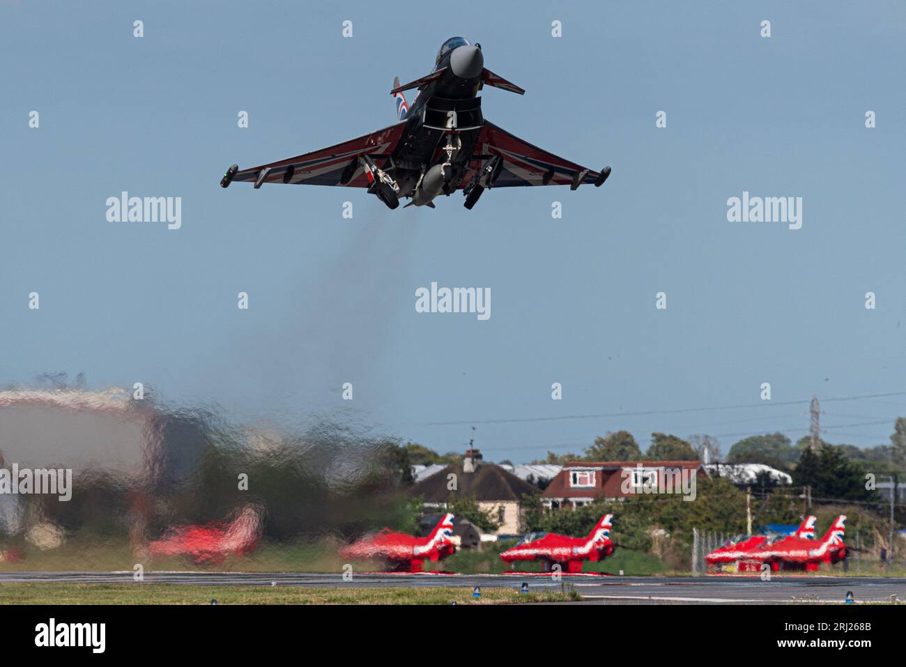 Red sea fighter jets hi-res stock photography and images - Alamy