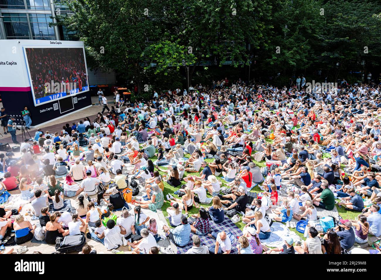LONDON, UNITED KINGDOM. 20th, Aug 2023. An over view of the crowd on ...