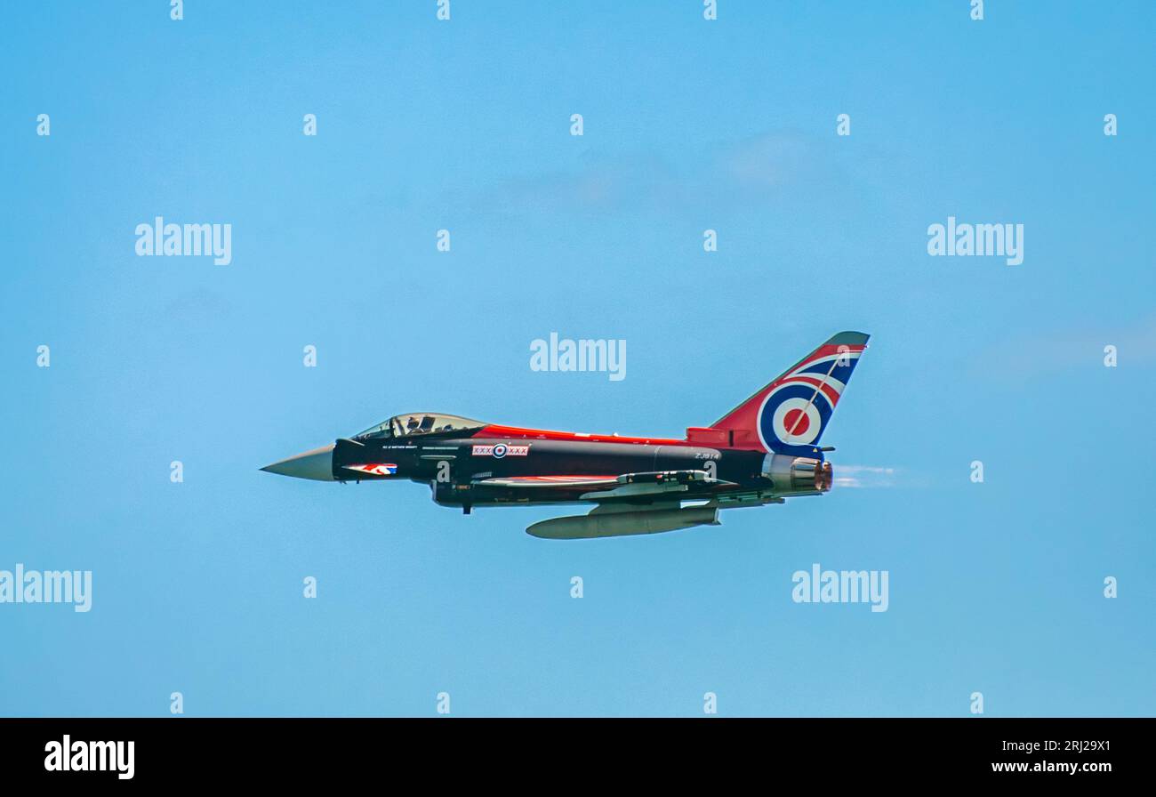 Eurofighter typhoon fgr4 hi-res stock photography and images - Alamy