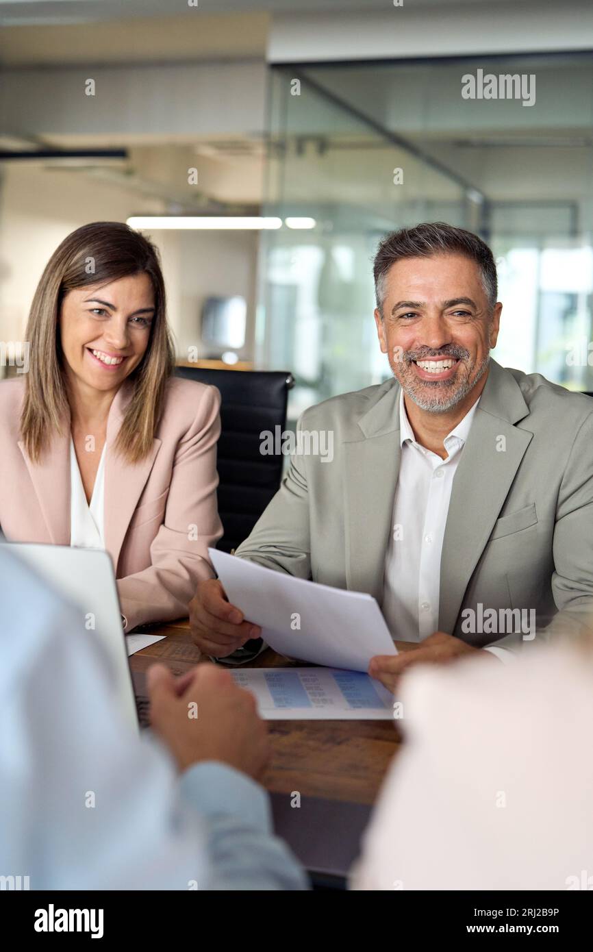 Management ceo business team hi-res stock photography and images - Alamy