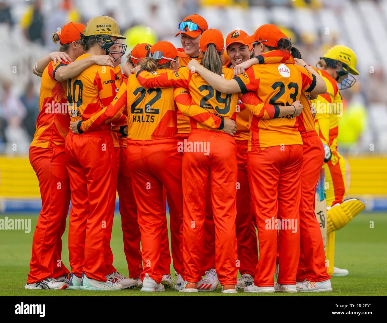 Birmingham Phoenix women in a huddle before their Hundred match against ...