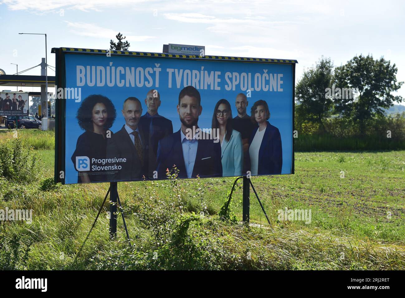 Progresivne slovensko party hi-res stock photography and images - Alamy