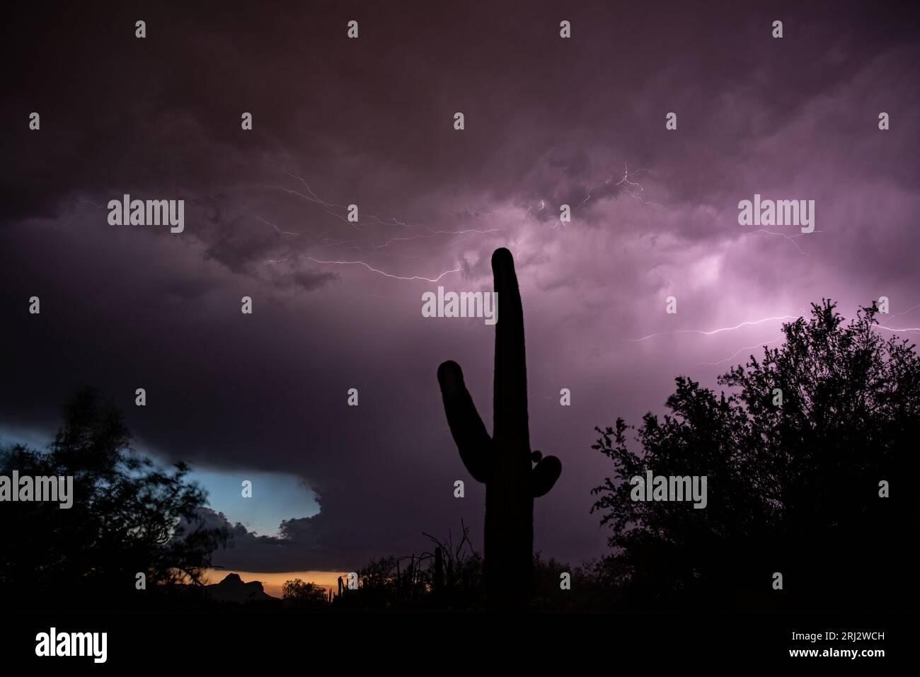 Lightning set hi-res stock photography and images - Alamy