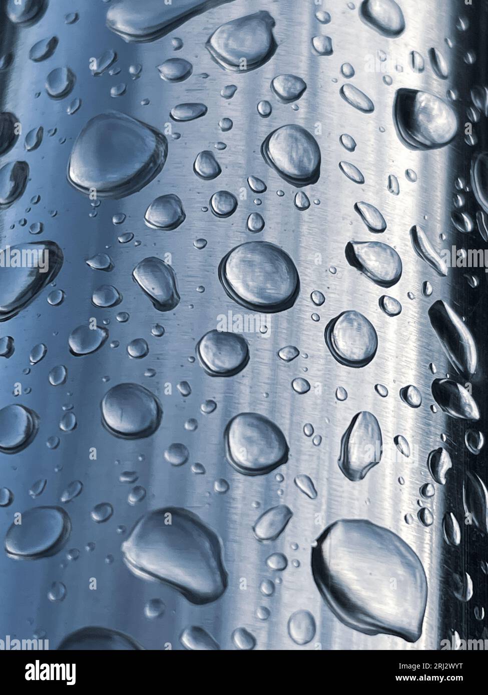 Droplet raindrops hi-res stock photography and images - Alamy