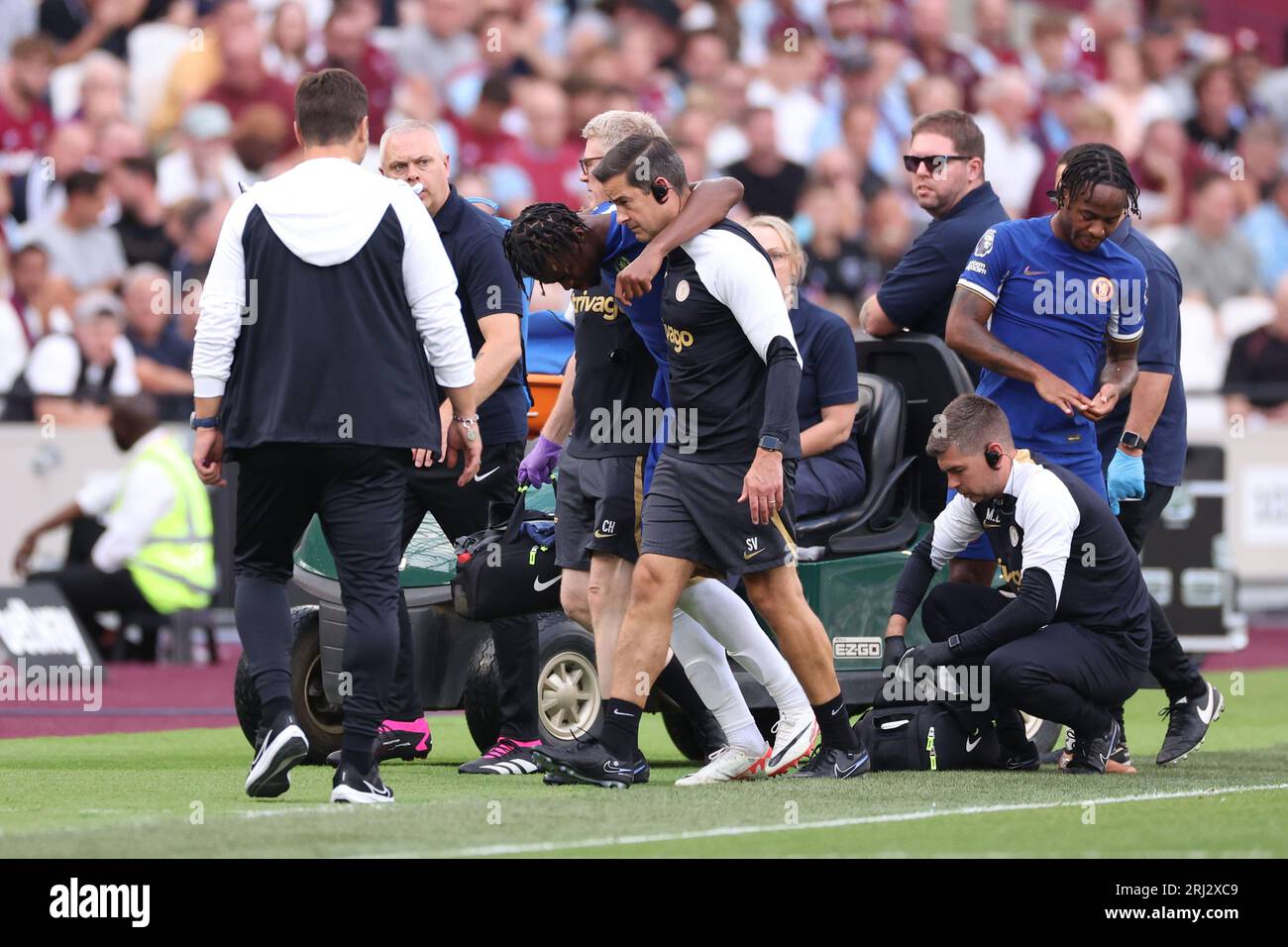 Carney chukwuemeka chelsea 2023 hi-res stock photography and images - Alamy