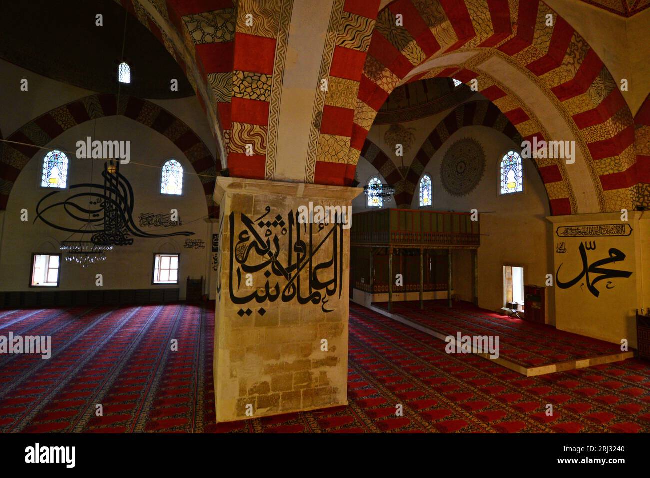 1414 completed hi-res stock photography and images - Alamy