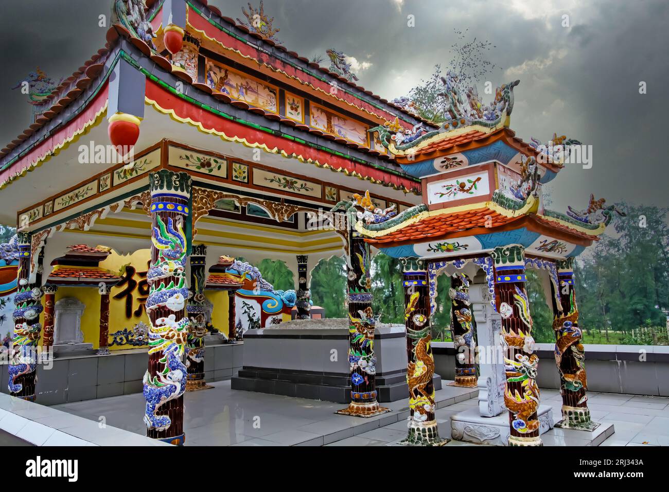 An bang cemetery hi-res stock photography and images - Alamy