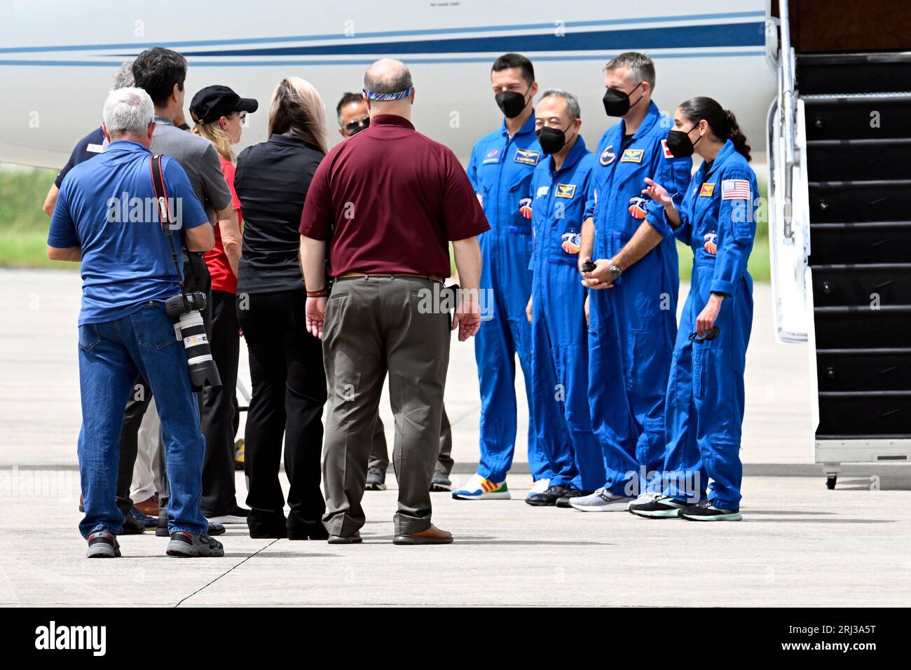 Members of the next NASA-SpaceX crew to fly to the International Space ...