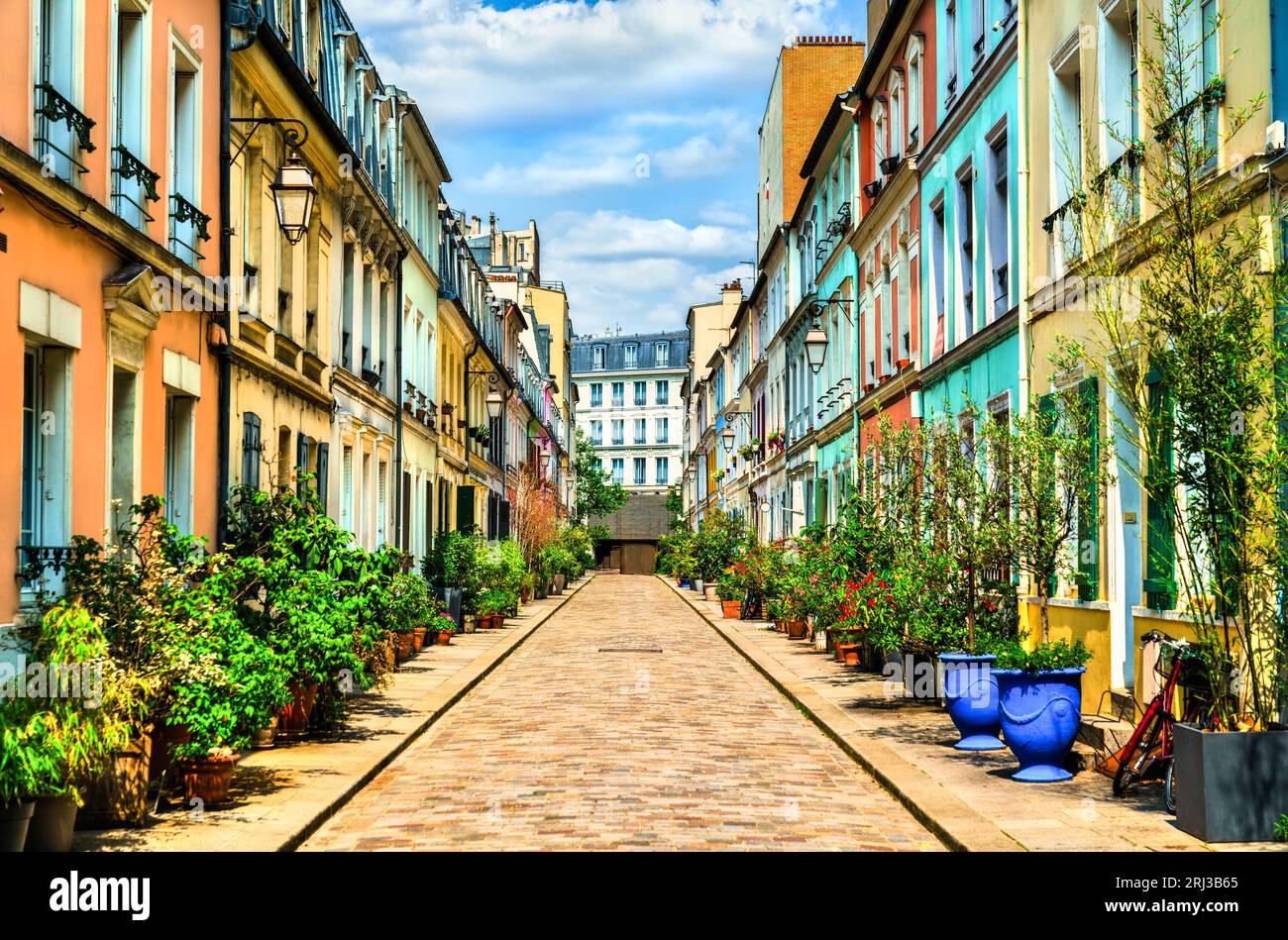 12th arrondissement of paris hi-res stock photography and images - Alamy