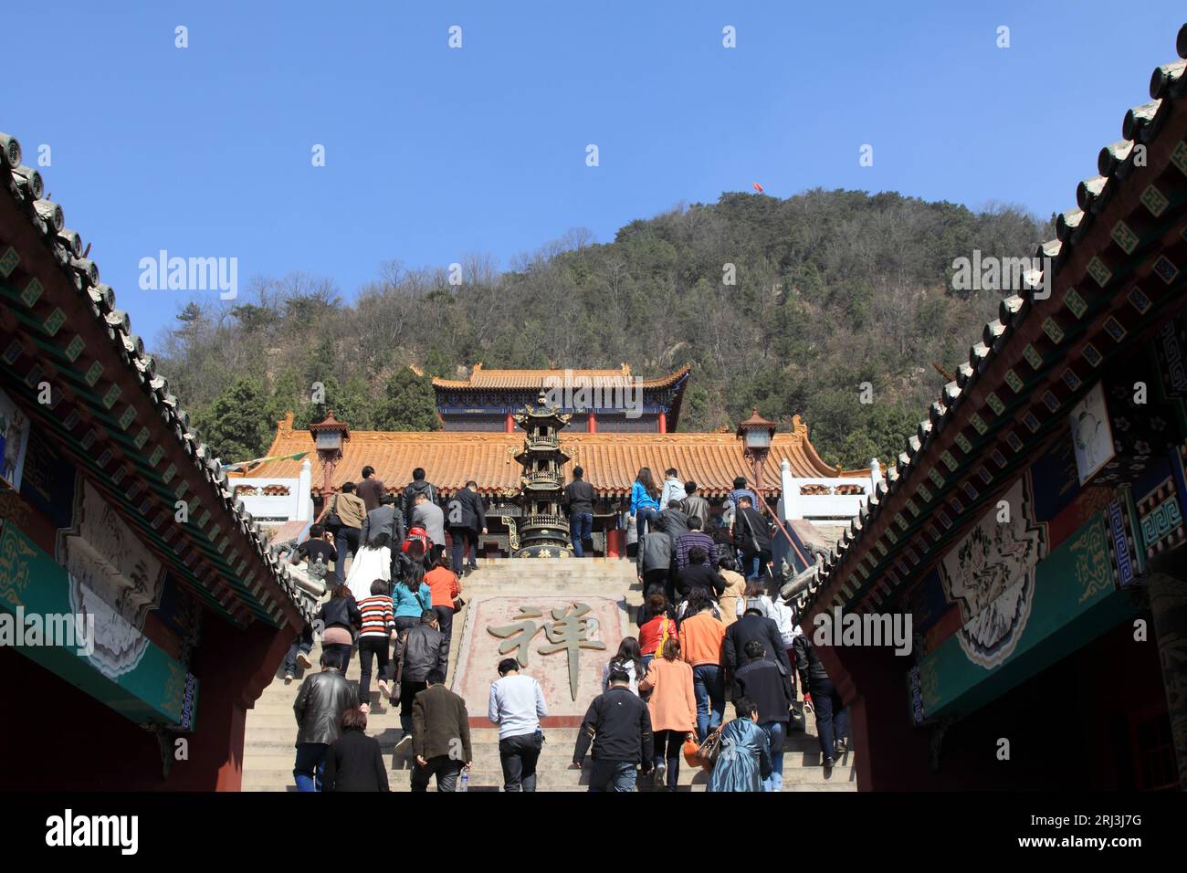 temple landscape architecture, Chinese traditional architectural style ...