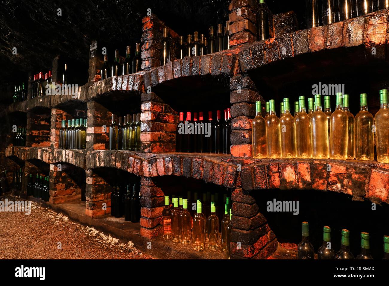 Different alcohol drinks in bottles hi-res stock photography and images ...