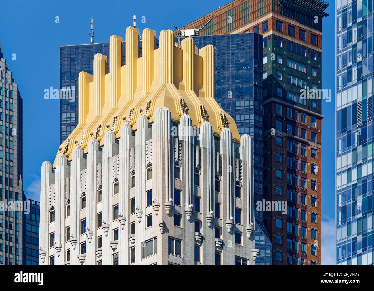 Stone-clad Trump Parc condominiums’ golden yellow Art Deco crown is now ...