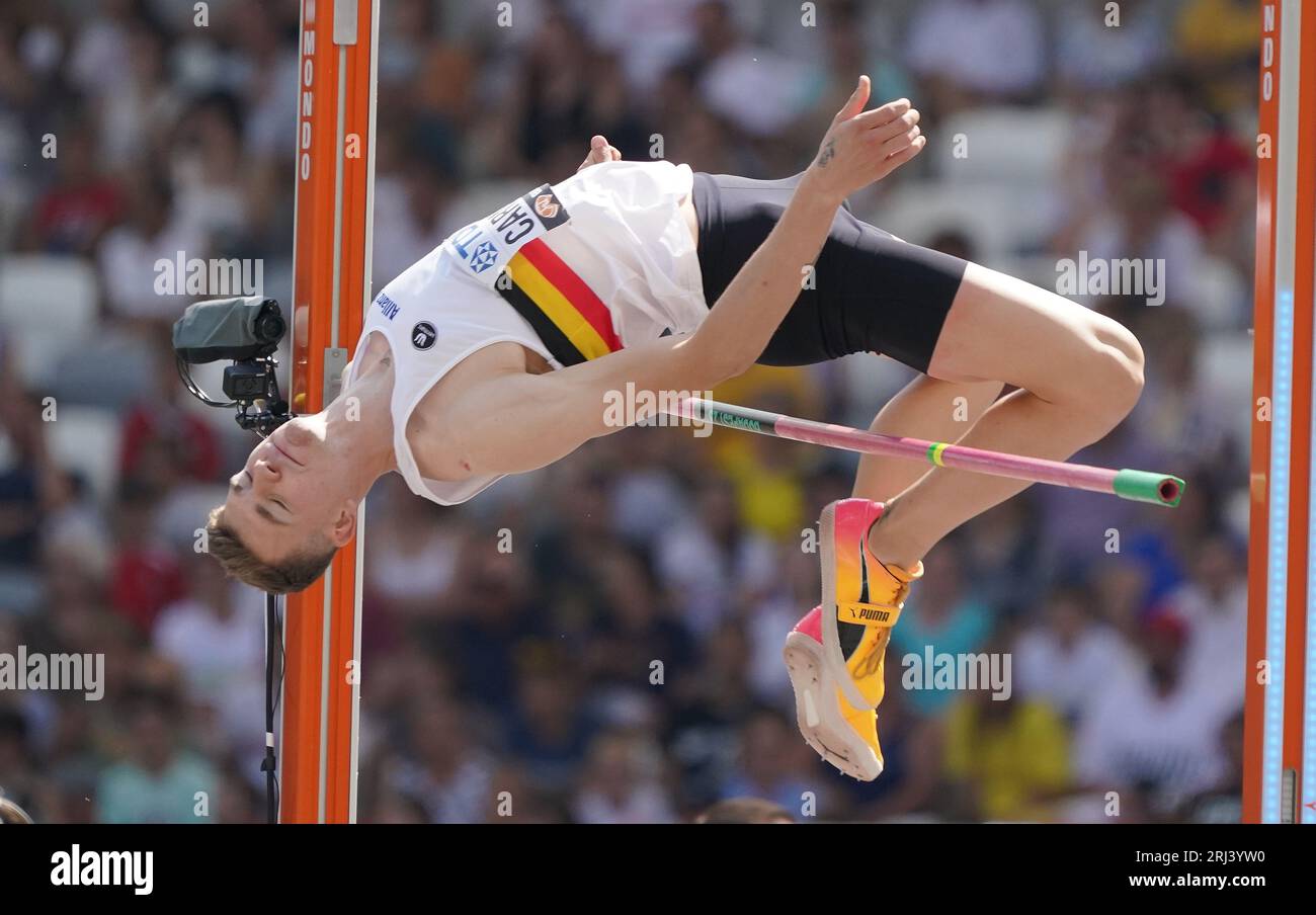 High jump men qualification hi-res stock photography and images - Alamy