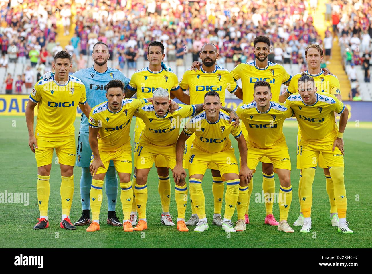Barcelona, Spain. 20th Aug, 2023. Cadiz team group line-up (Cadiz ...
