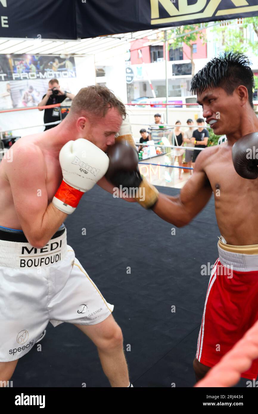 Bantam weight boxers hi-res stock photography and images - Alamy