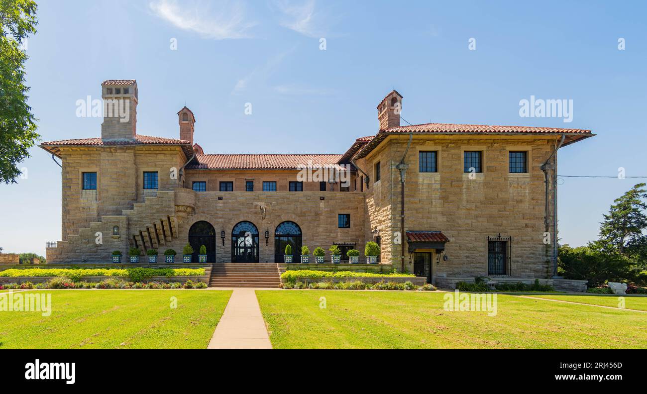 Marland mansion hi-res stock photography and images - Alamy