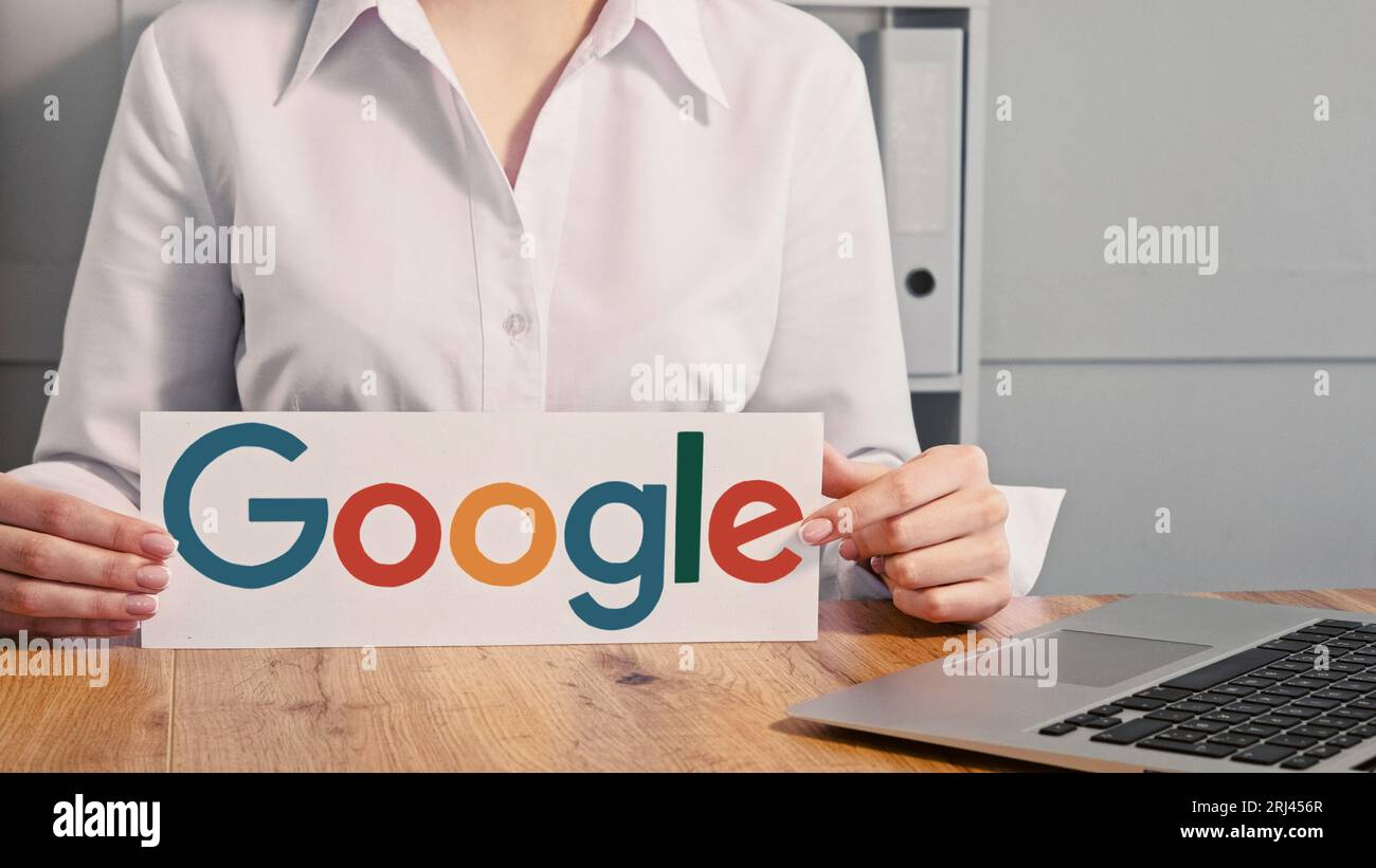 Woman searching google hi-res stock photography and images - Alamy