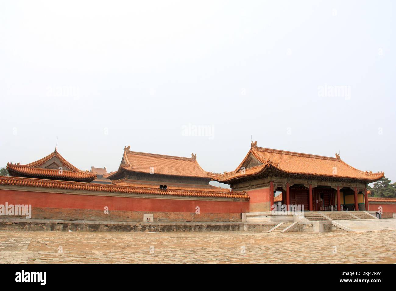 Zunhua, May 13: Chinese classical landscape architecture in the Eastern ...