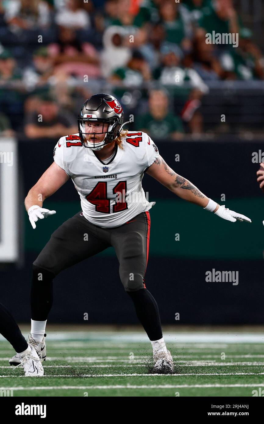 Tampa Bay Buccaneers tight end Ko Kieft (41) in action against the New ...