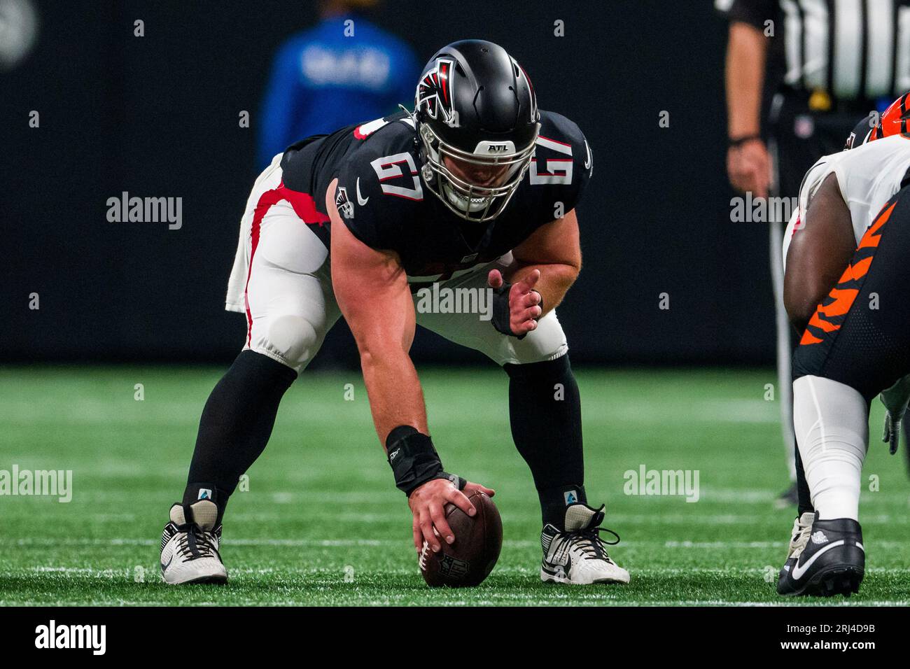 Atlanta Falcons center Drew Dalman (67) lines up during the first half ...