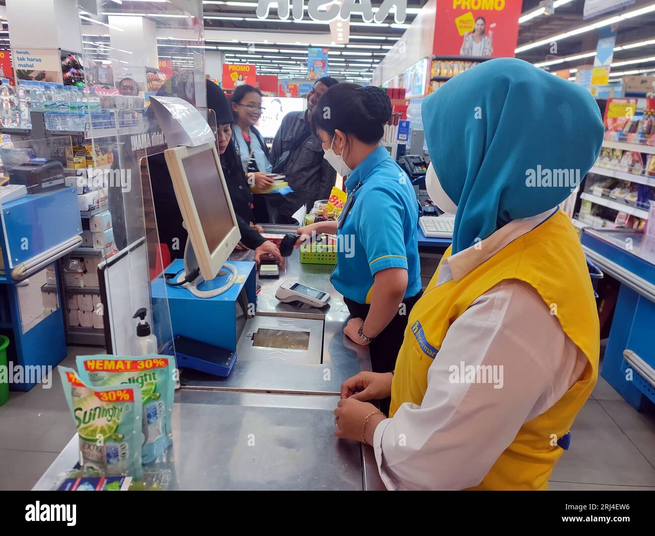 Digitalization process hi-res stock photography and images - Alamy