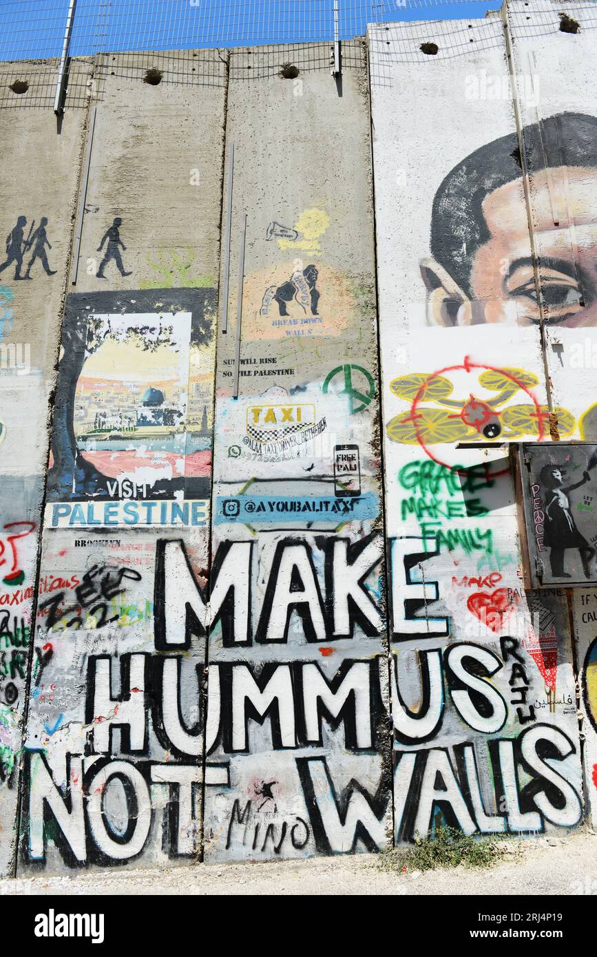 Walled off hotel palestine hi-res stock photography and images - Alamy