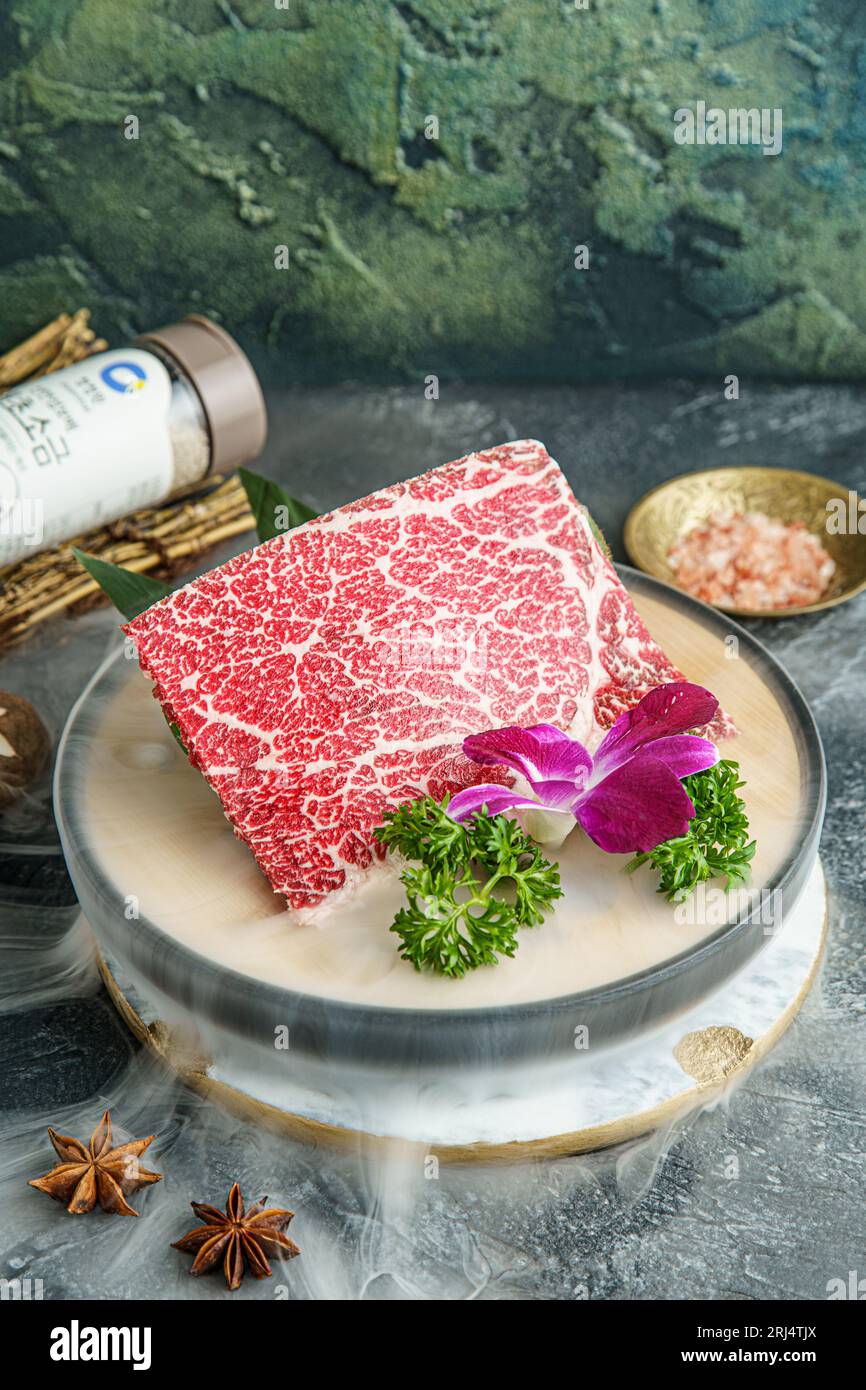 tokujoh Karubi Boneless rib - Front ,lower rib section, for Japanese ...