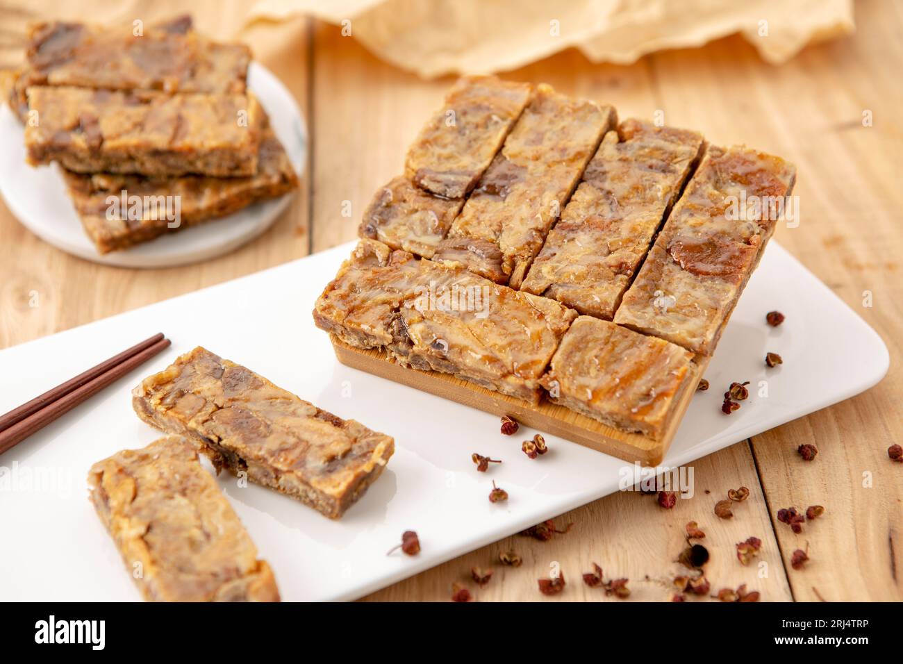 Crispy deep Fried Pork Lard Stock Photo - Alamy