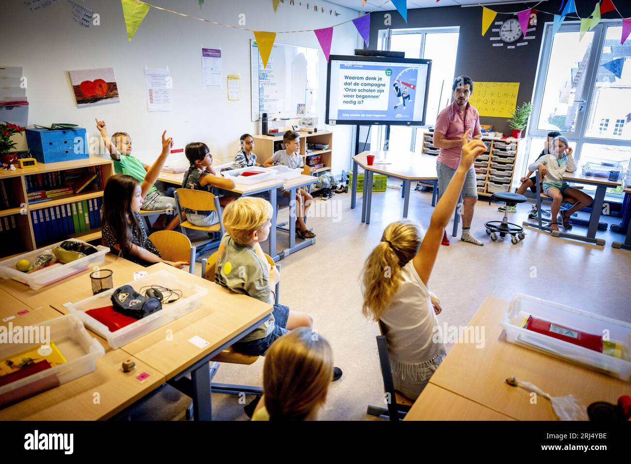 BERKEL AND RODENRIJS - At De Gouden Griffel primary school, the go ...