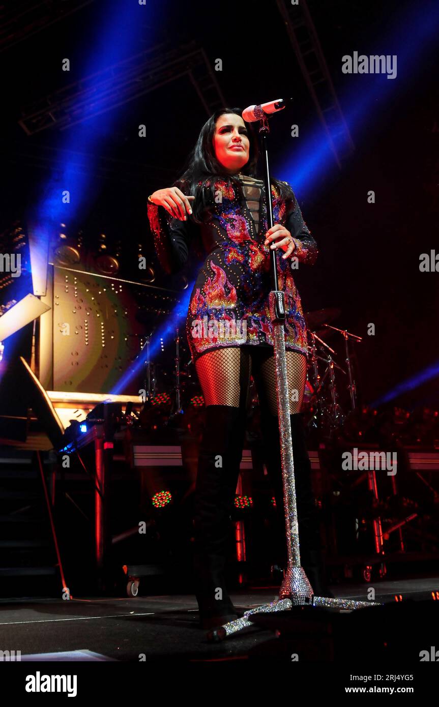 Tana planter hi-res stock photography and images - Alamy