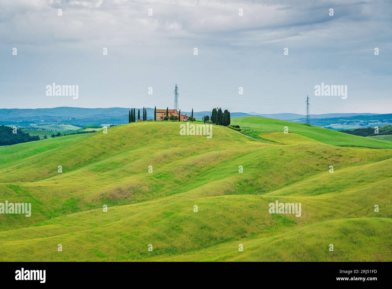 Amazing Tuscany rural landscape in Crete Senesi, landscape with green ...
