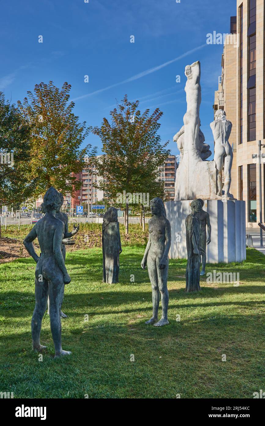 Famous Sculptures Around The World