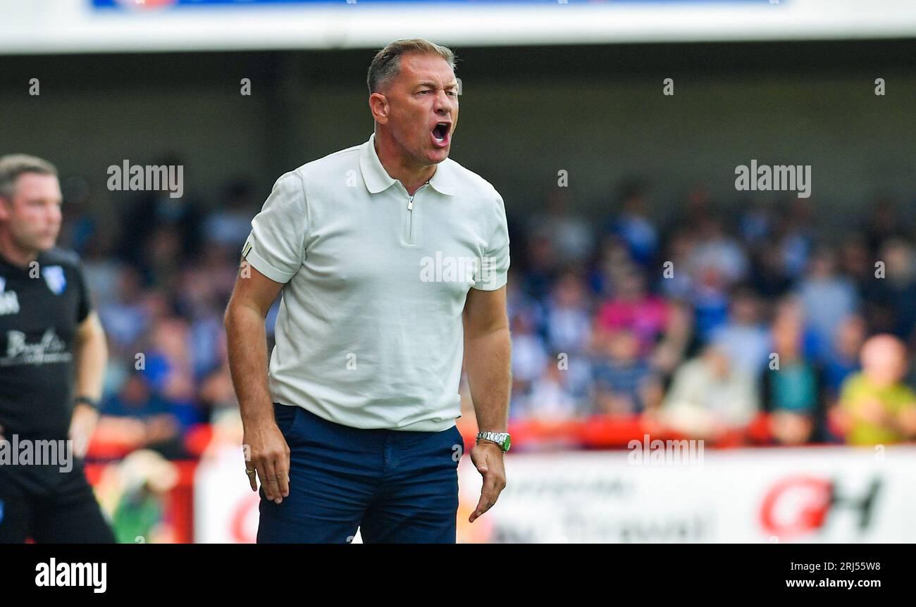 Crawley twon scott lindsey hi-res stock photography and images - Alamy