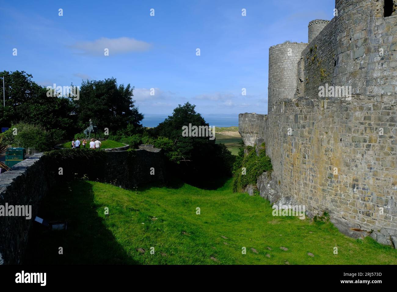 Tourism in gwynedd hi-res stock photography and images - Alamy