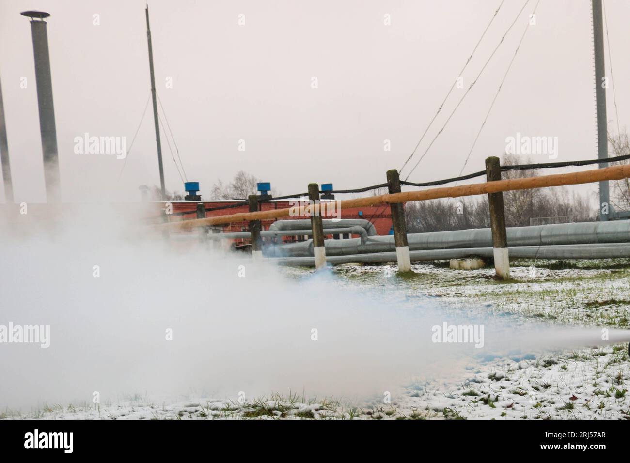 Pipe rack with pipes in superheated high-pressure steam at an oil ...