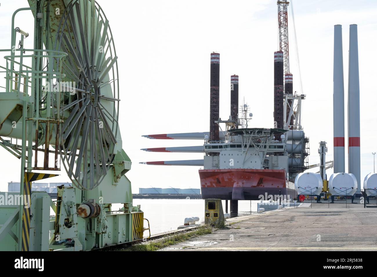 FRANCE, Le Havre port, Siemens Gamesa renewable energy SGRE production ...