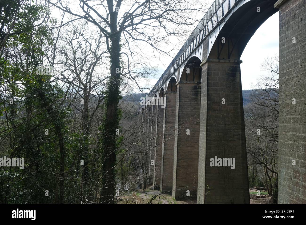 Underside of an aqueduct hi-res stock photography and images - Alamy