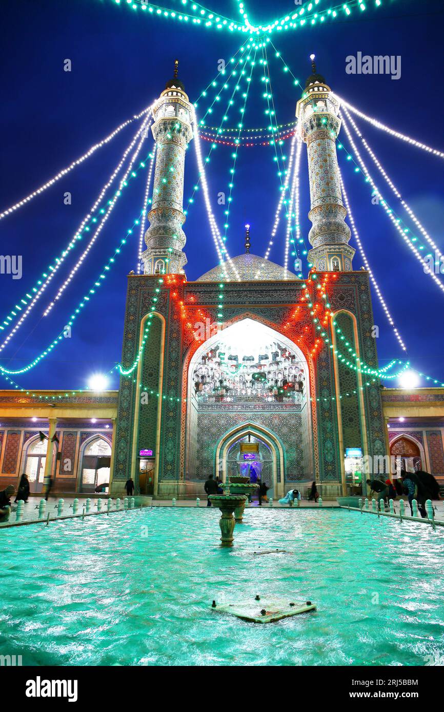 Fatima al masumeh hi-res stock photography and images - Alamy