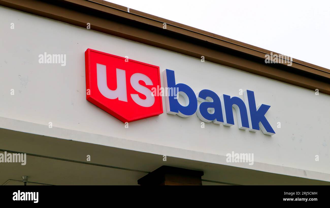 Us bank building los angles hi-res stock photography and images - Alamy