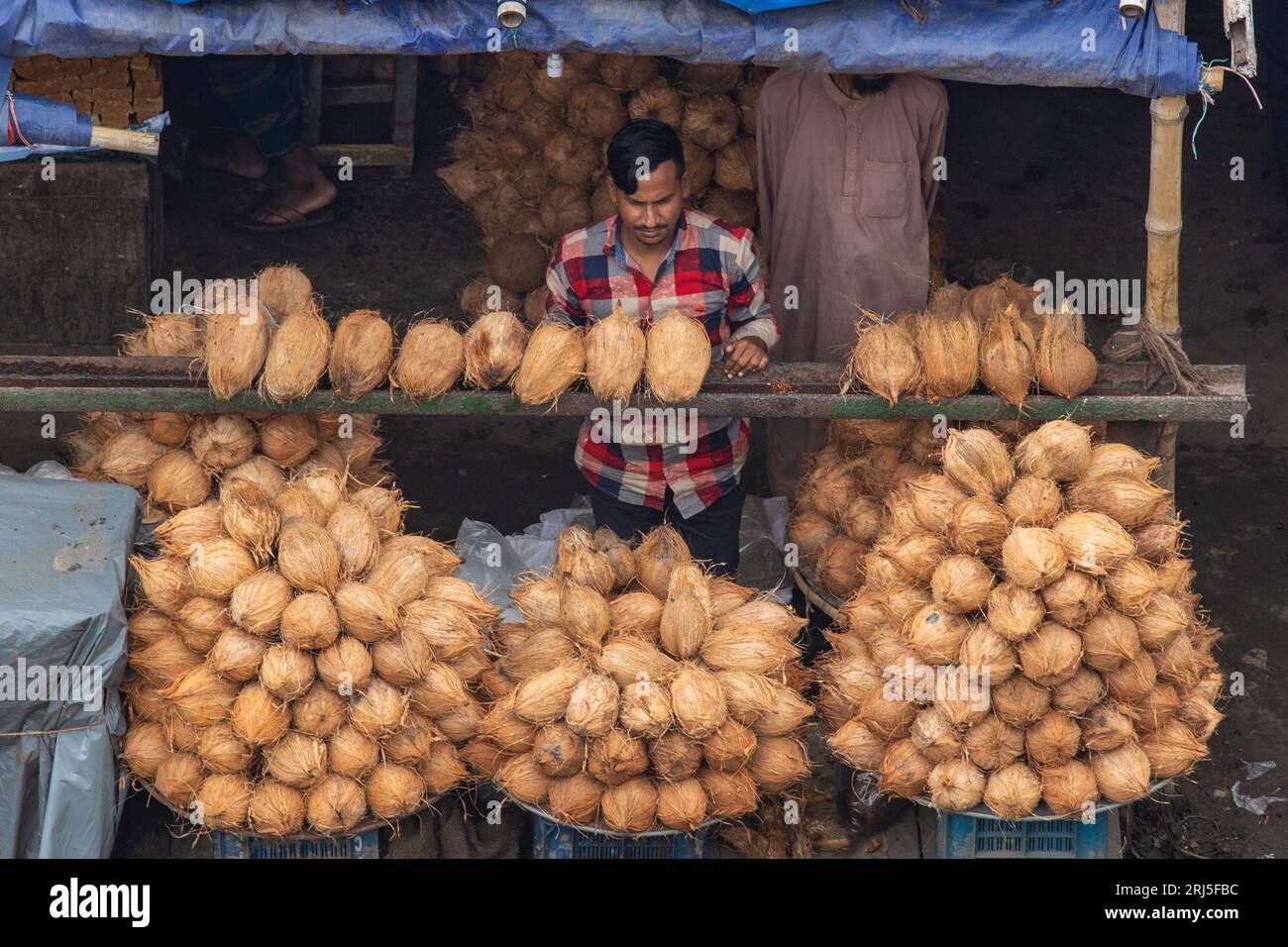 Jurain railgate hi-res stock photography and images - Alamy