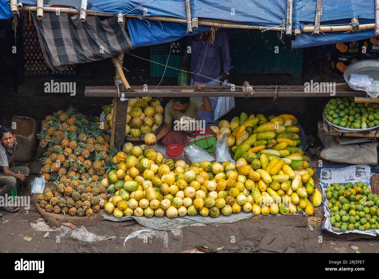 Fruits vendors at the Jurain Railgate Market where around 600 hawkers ...