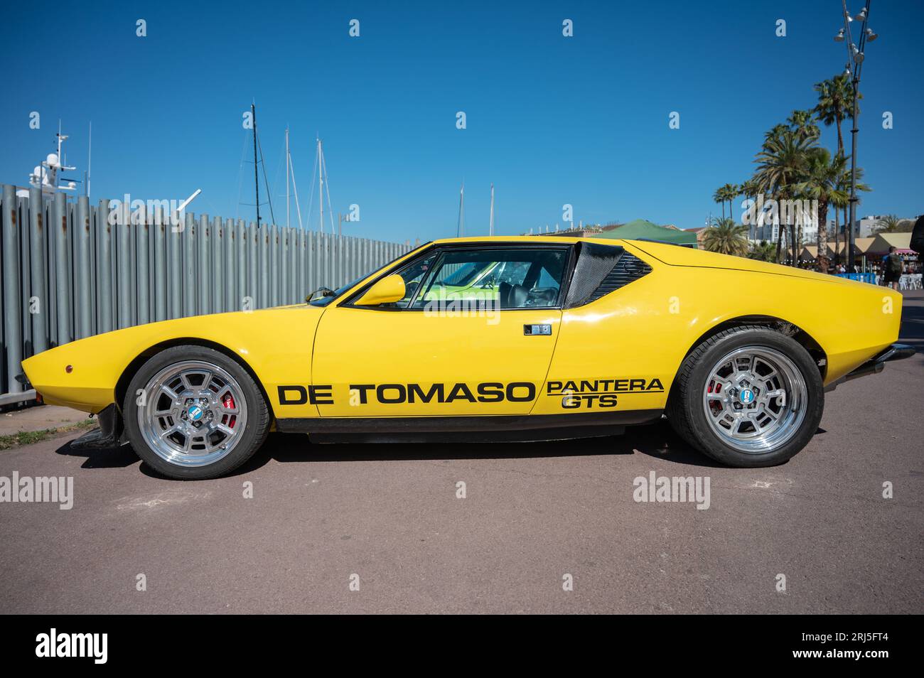 Auto de tomaso pantera hi-res stock photography and images - Alamy