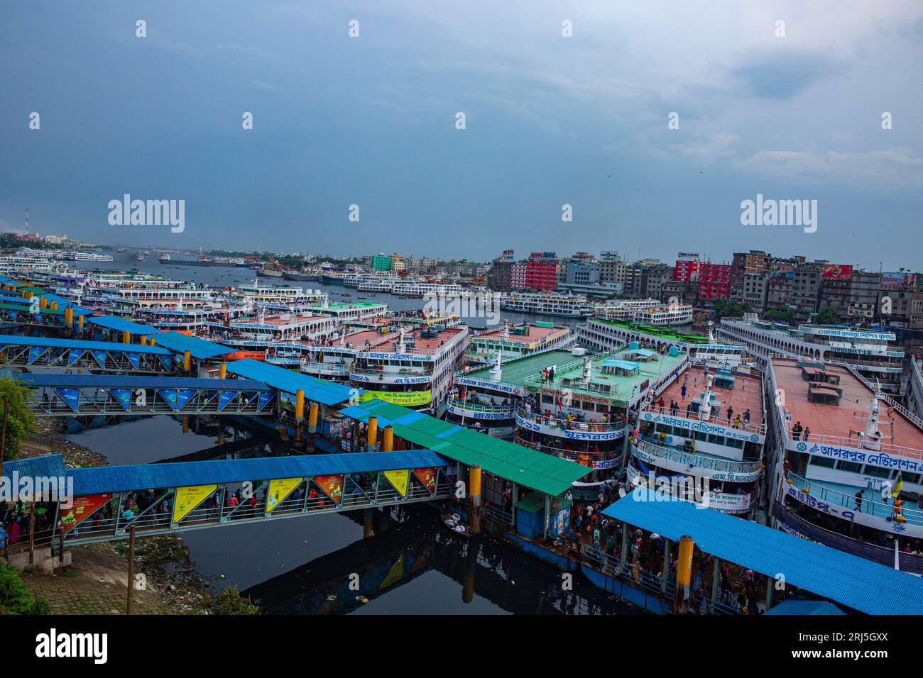 Hundreds of vessels anchored at the Sadarghat Launch Terminal in Old ...
