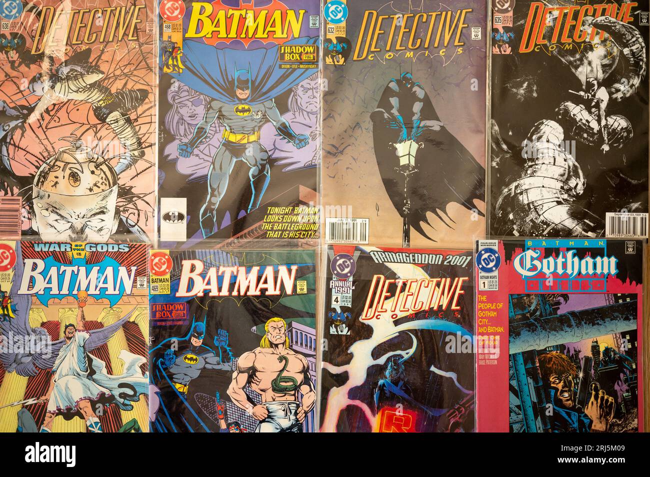 Batman and robin comics hi-res stock photography and images - Alamy
