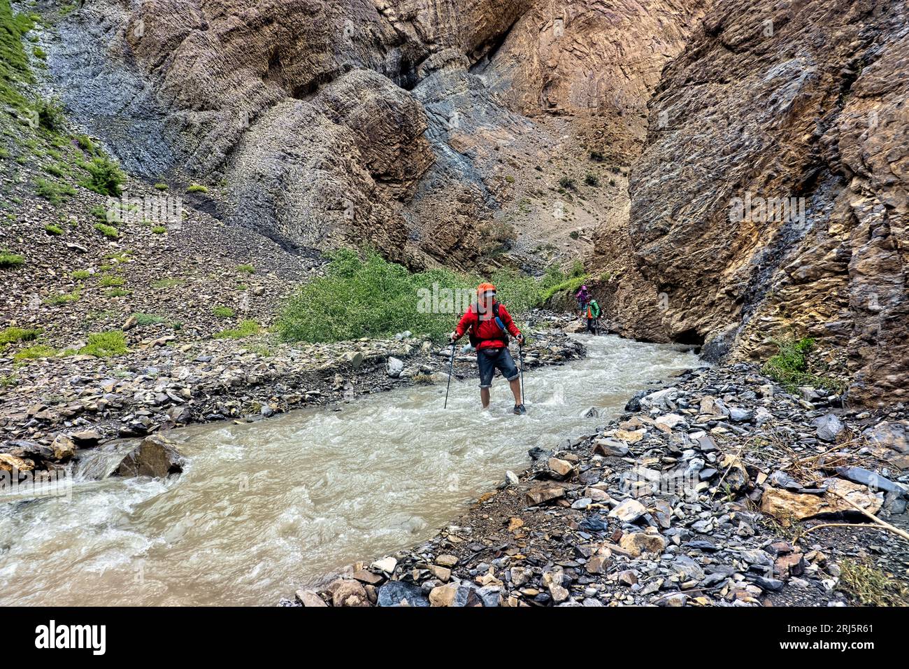 Trekking to Lingshed Sumdo, Zanskar, Ladakh, India Stock Photo - Alamy