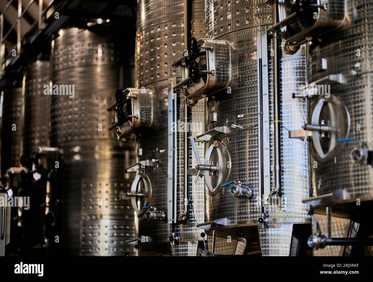 Stainless steel vat room hi-res stock photography and images - Alamy
