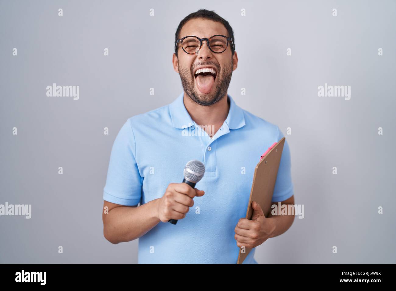 Stick man reporter hi-res stock photography and images - Alamy