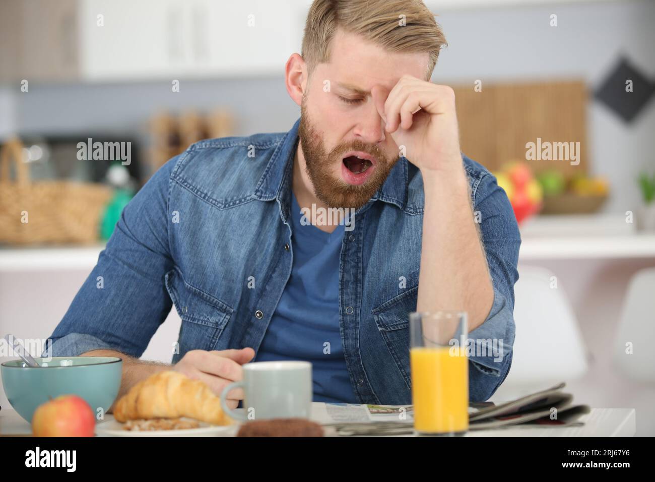 Man falling asleep during hi-res stock photography and images - Alamy